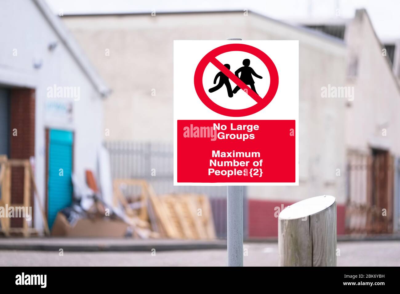 No large groups allowed social distancing sign in street Stock Photo ...