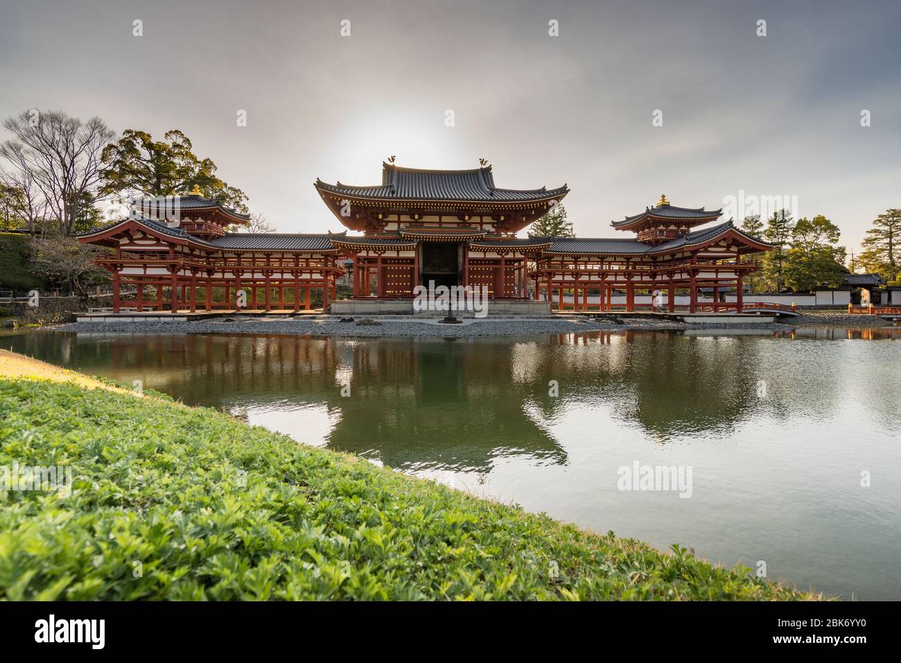 Byodo temple kyoto hi-res stock photography and images - Alamy