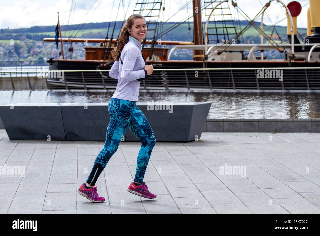 15 feet tall hi-res stock photography and images - Alamy