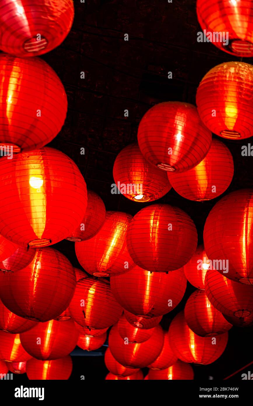Spectacular red paper Chinese lights hanging in Camden Market in London ...