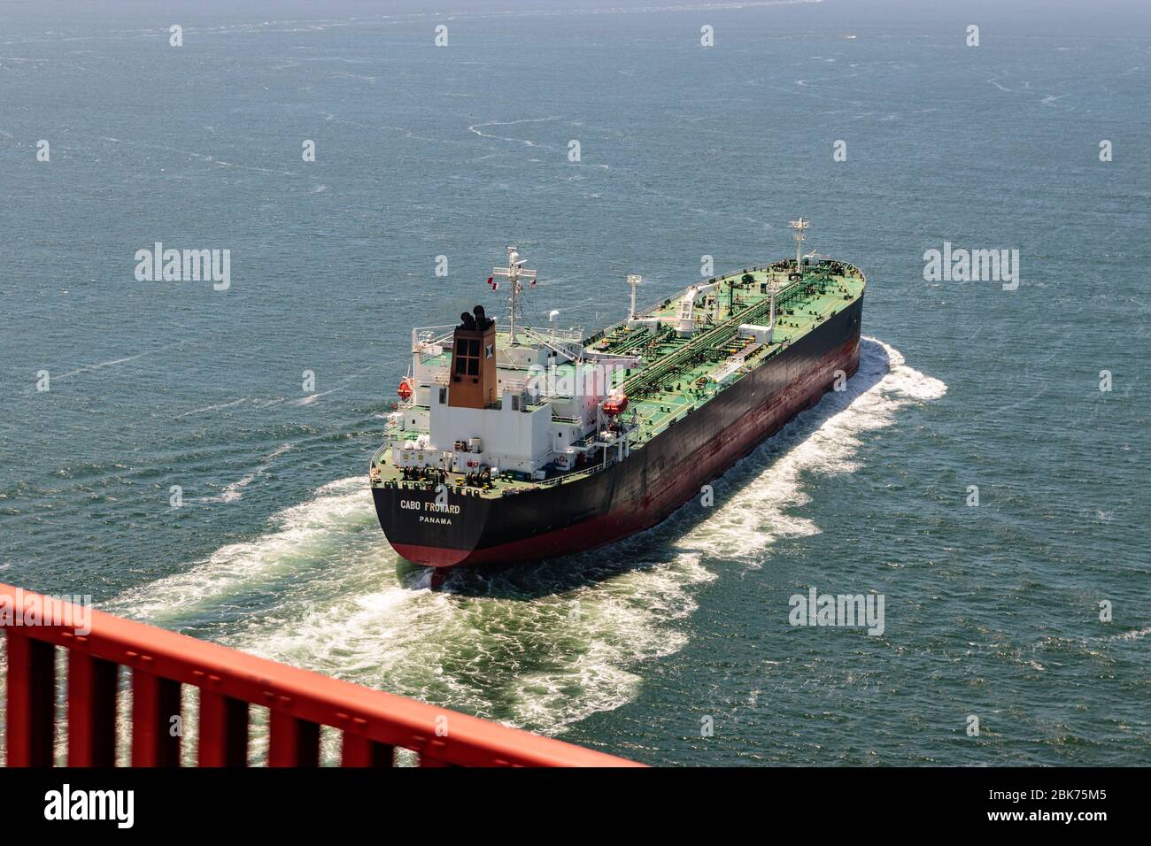 Tanker bridge hi-res stock photography and images - Alamy