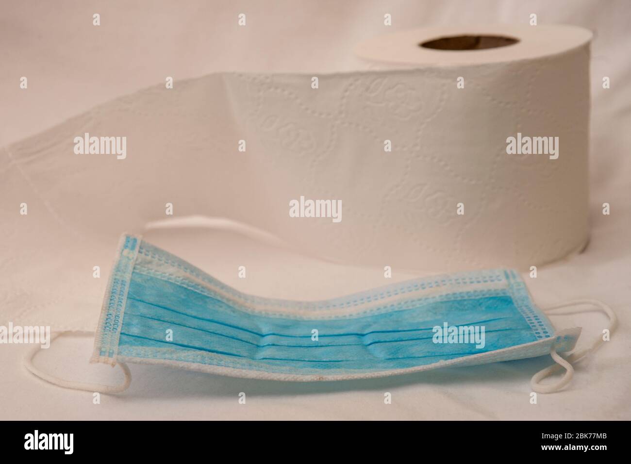 Toilet mask hi-res stock photography and images - Alamy