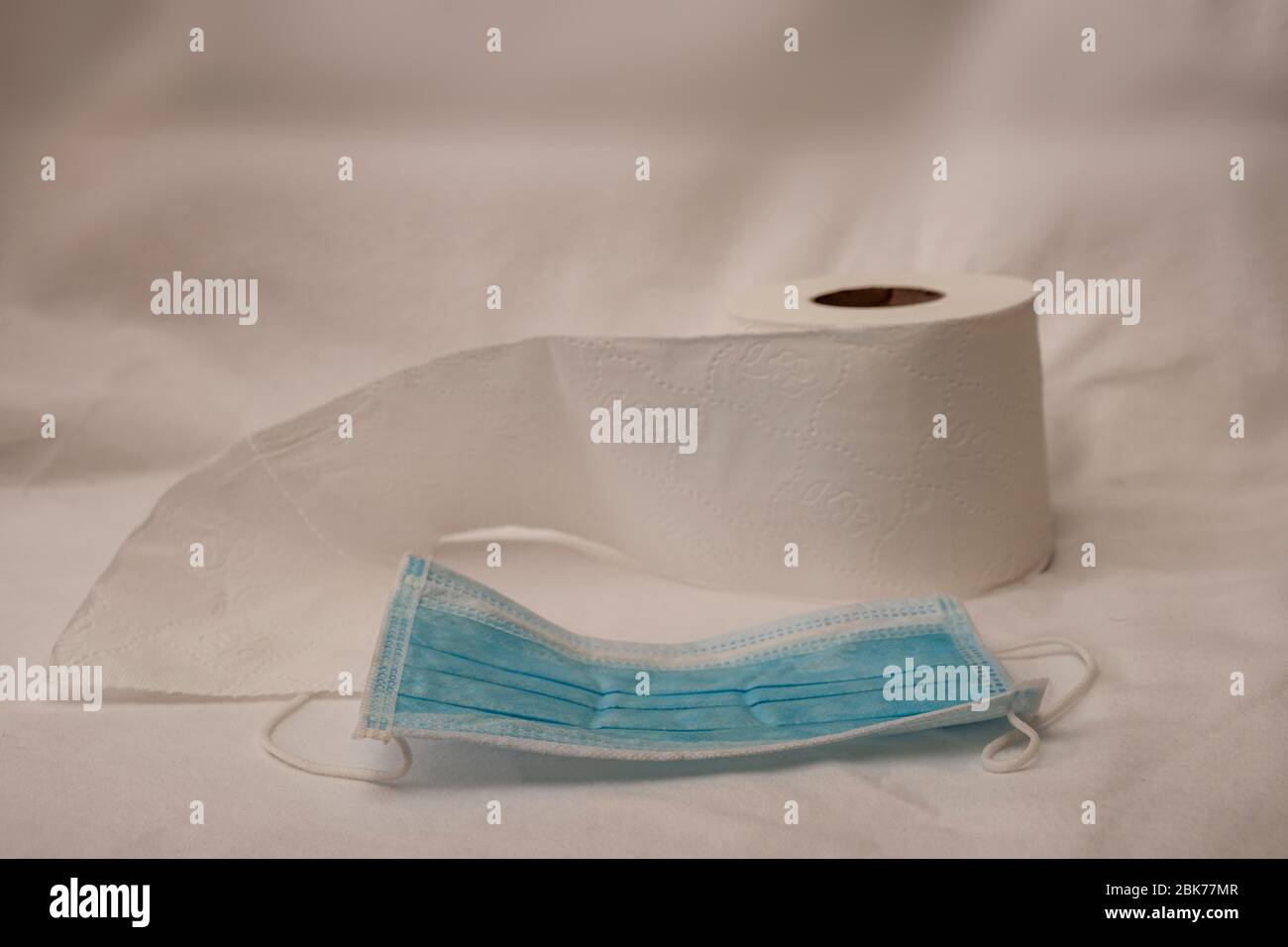 Toilet mask hi-res stock photography and images - Alamy