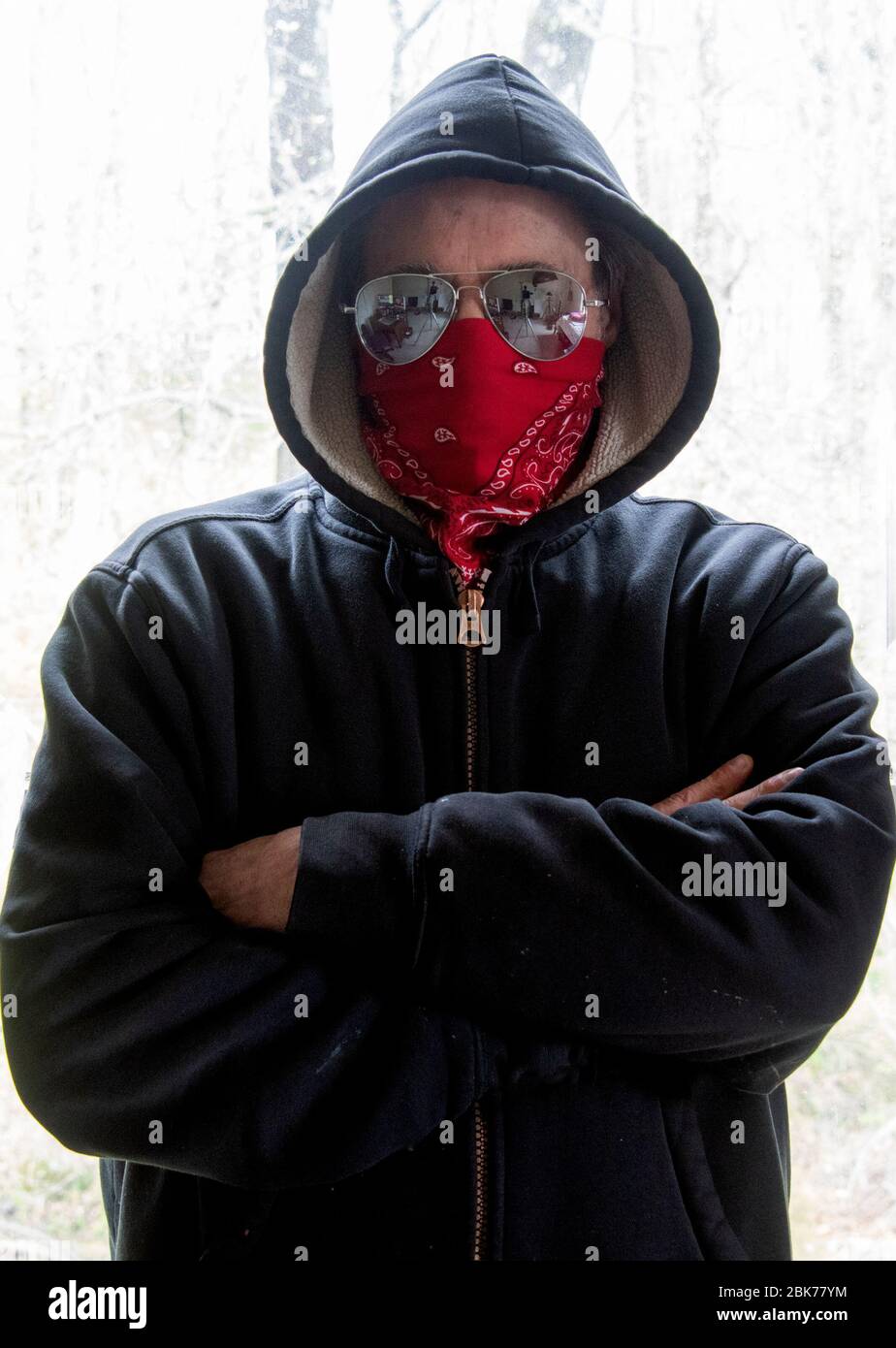 Bandana face mask hi-res stock photography and images - Alamy