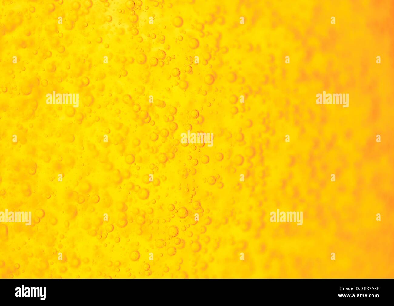 Yellow bright shiny hi-res stock photography and images - Alamy