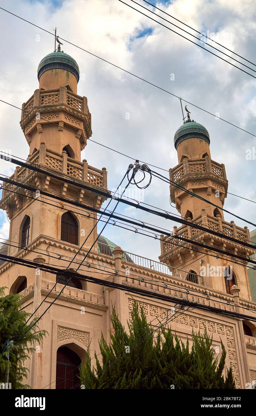 Kobe masjid hi-res stock photography and images - Alamy