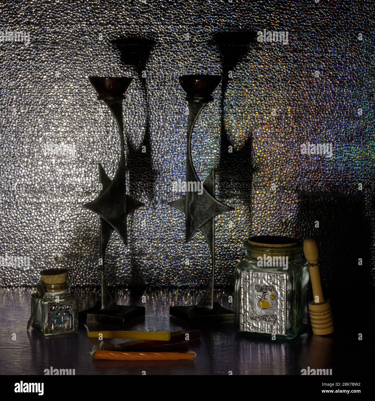 Jewish religious artifacts hi-res stock photography and images - Alamy