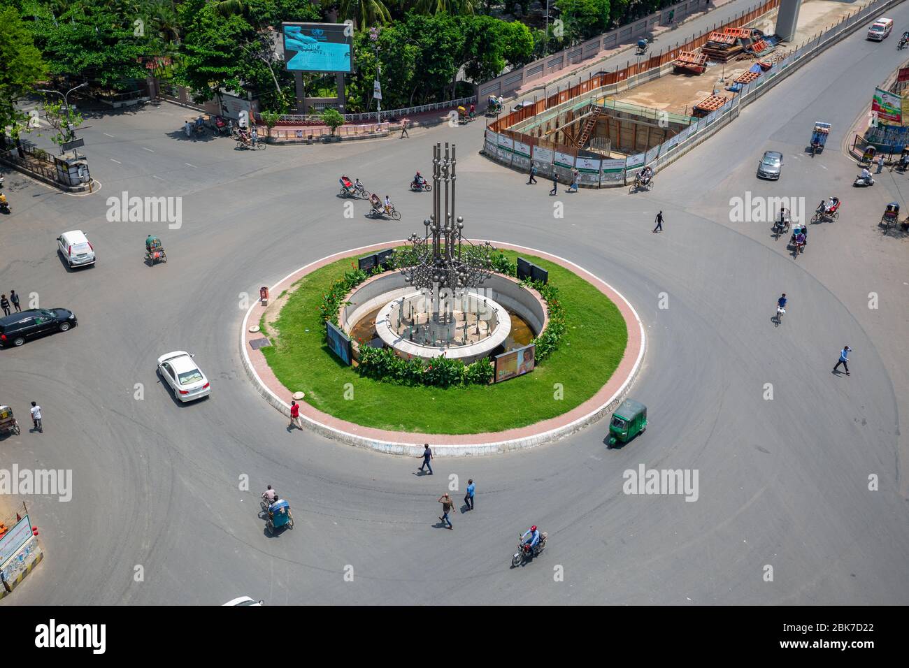 Top views of the most crowded place at the SAARC Fountain Square in ...