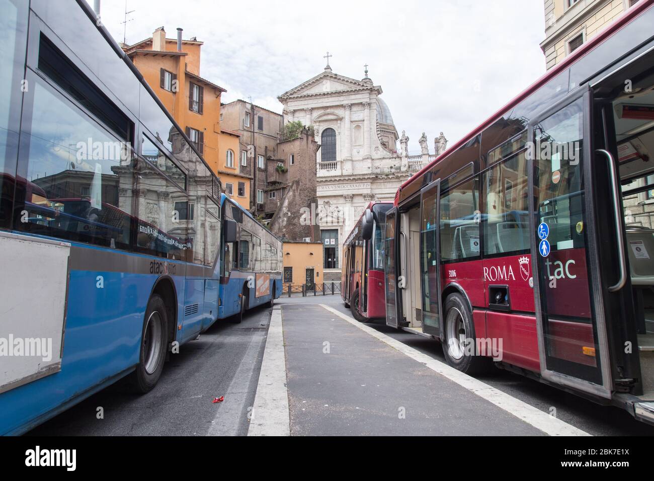 Cartelli cartelli avvisi hi-res stock photography and images - Alamy