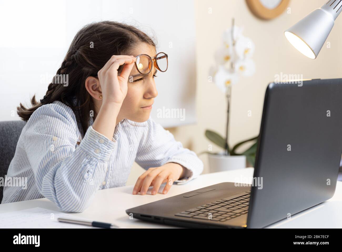 Syndrome astigmatism hi-res stock photography and images - Alamy