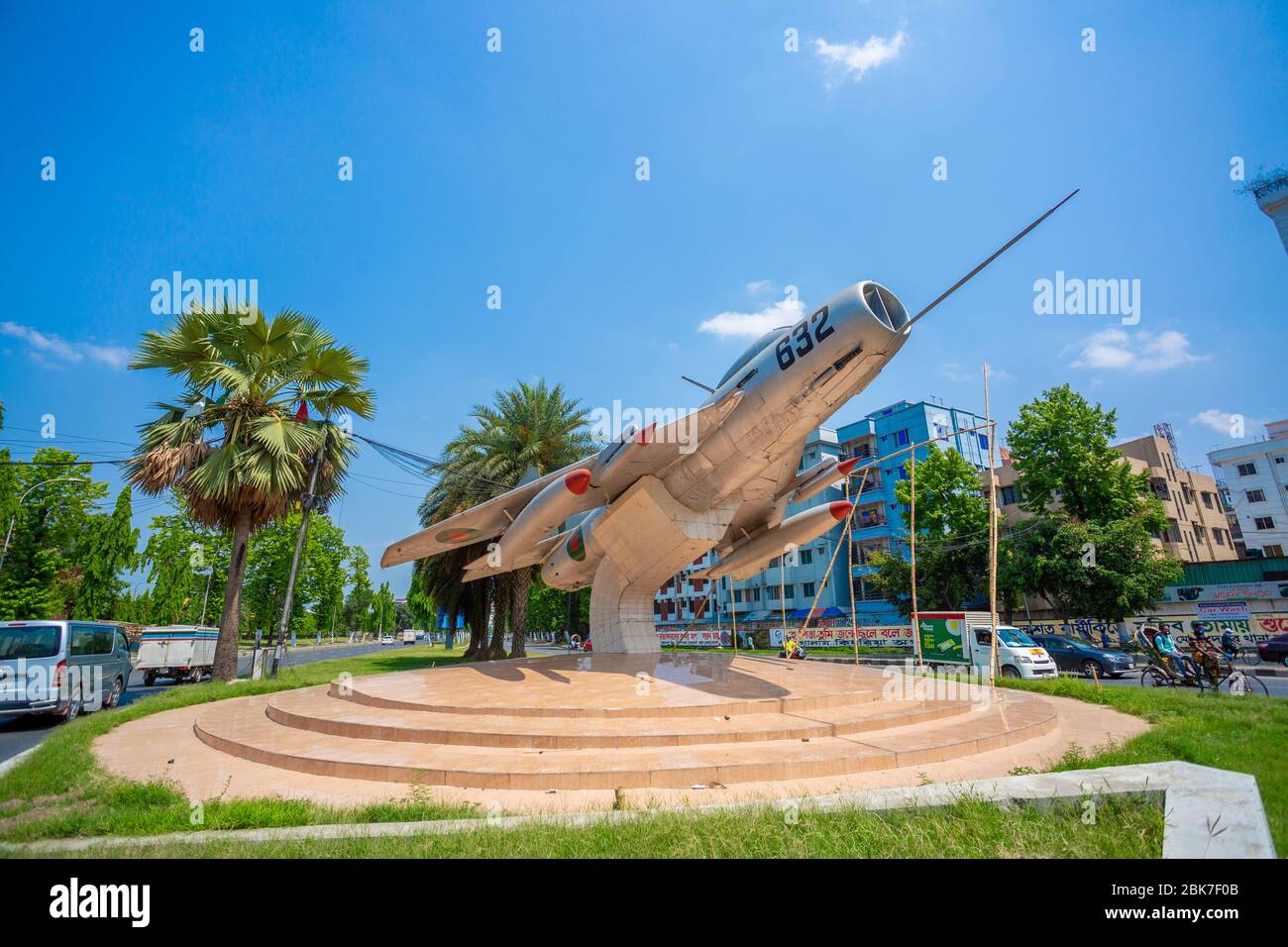 "Aeroplane Display" the most iconic mural of Bijoy Sarani Road at Dhaka ...