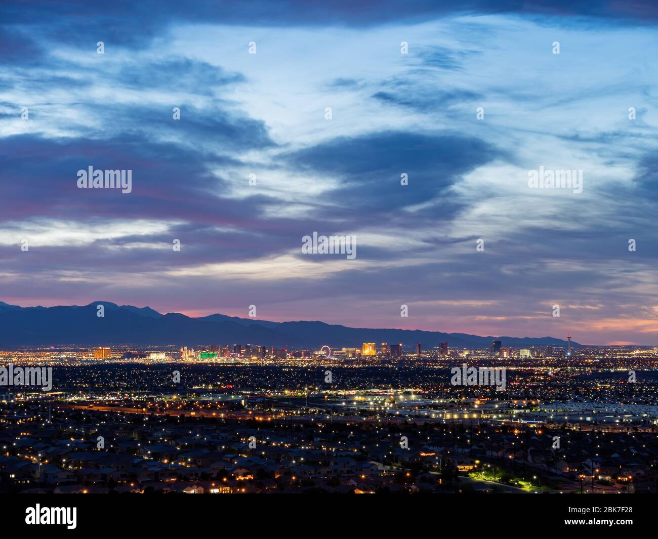 An aerial view sunset blvd sunset strip hi-res stock photography and ...