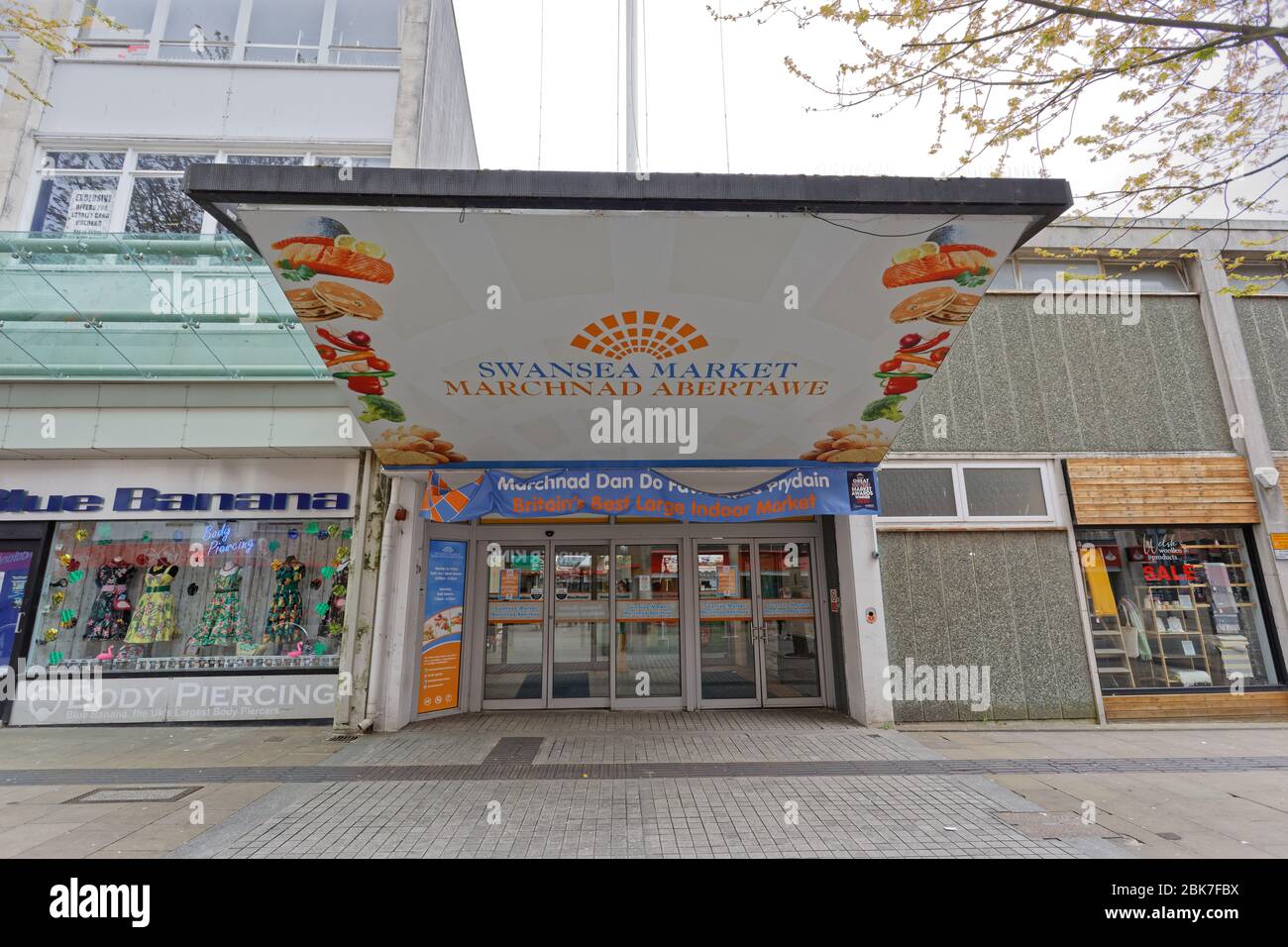 Swansea market hi-res stock photography and images - Alamy