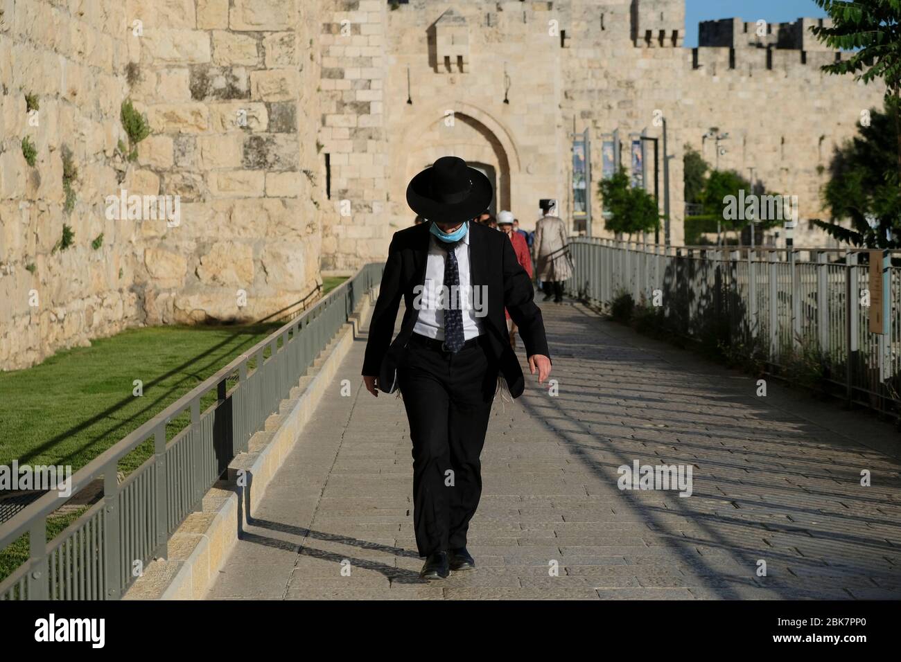 An orthodox Jew wearing face mask due to the COVID-19 coronavirus ...