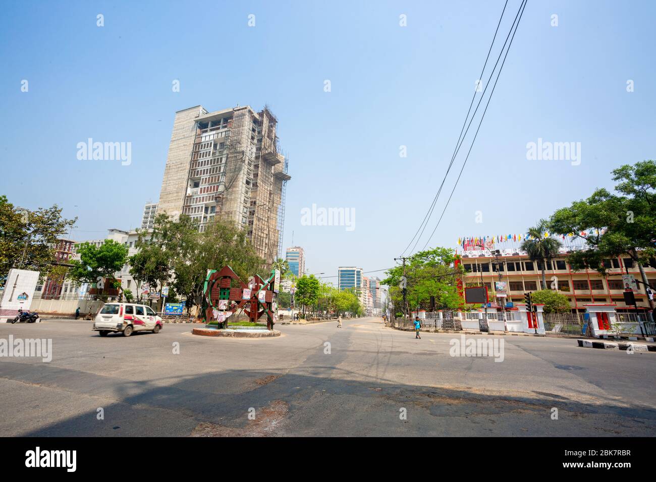 Vehicles are empty on the road around Zero Point in Dhaka Stock Photo - Alamy
