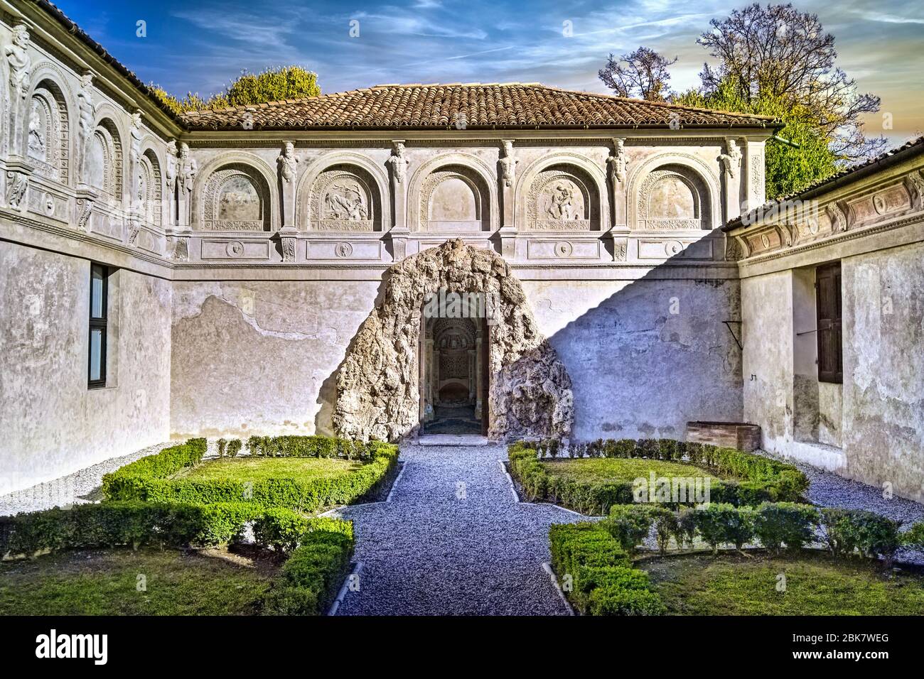 Italian Garden Grotto High Resolution Stock Photography and Images - Alamy