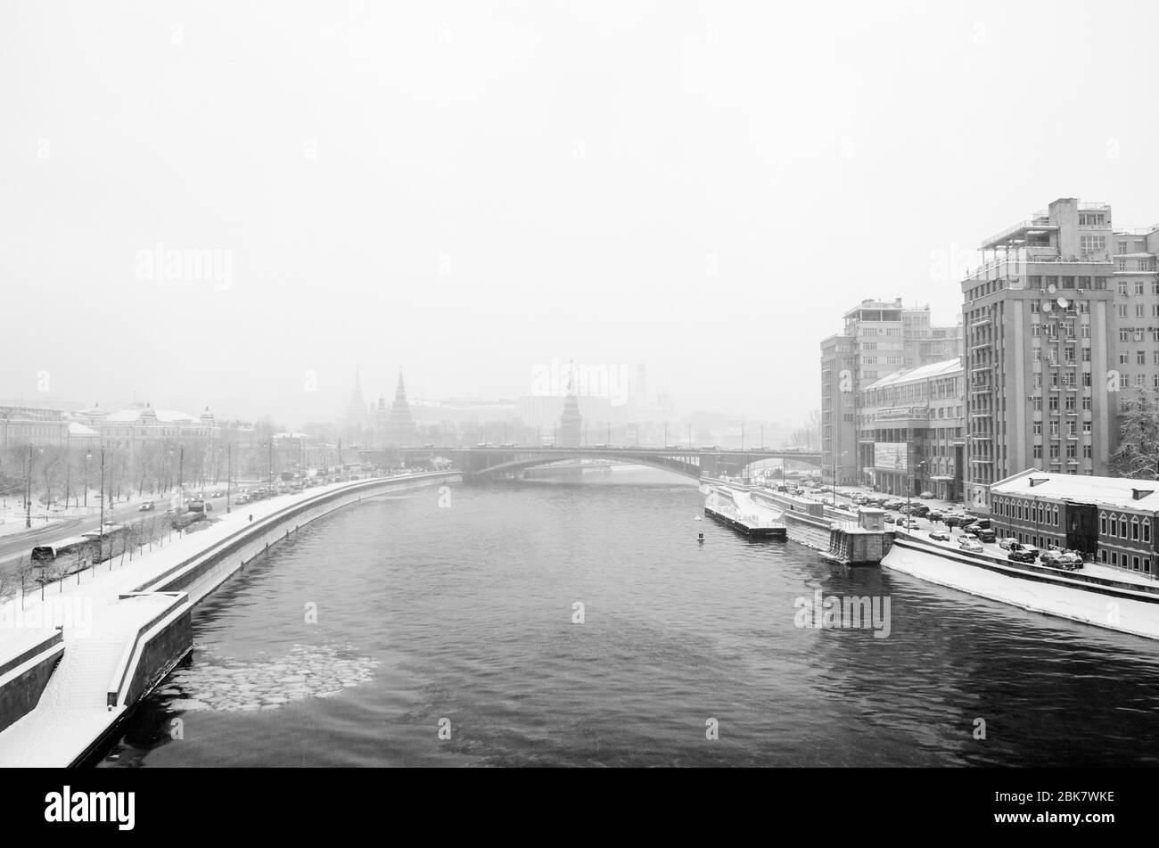 Moscow winter snow Black and White Stock Photos & Images - Alamy