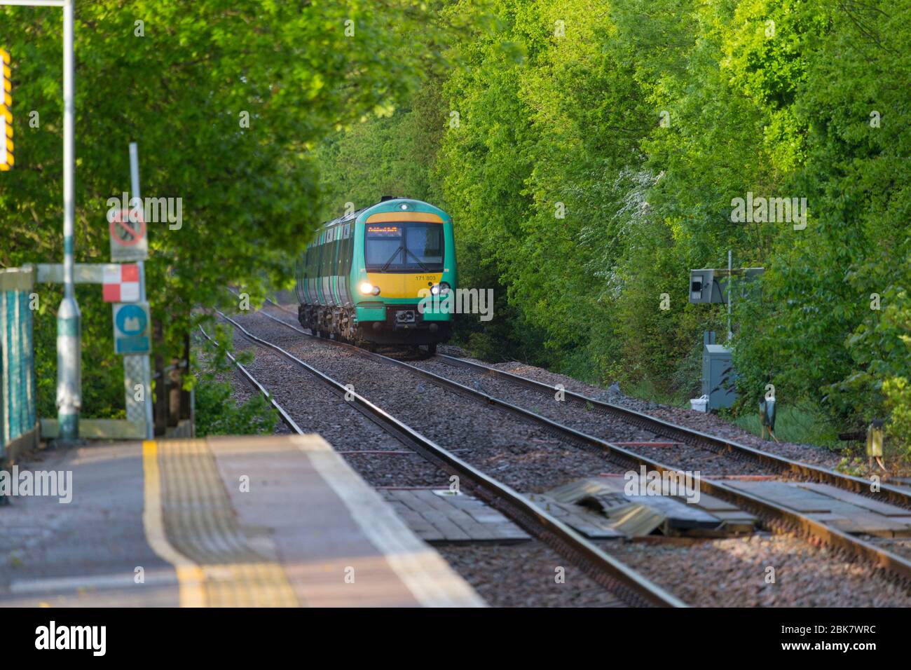 Southern railway train arriving at hamstreet station, kent, uk Stock ...