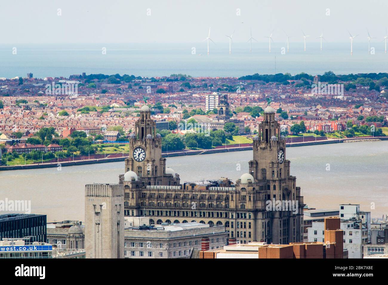 Liverpool famous buildings architecture hi-res stock photography and ...
