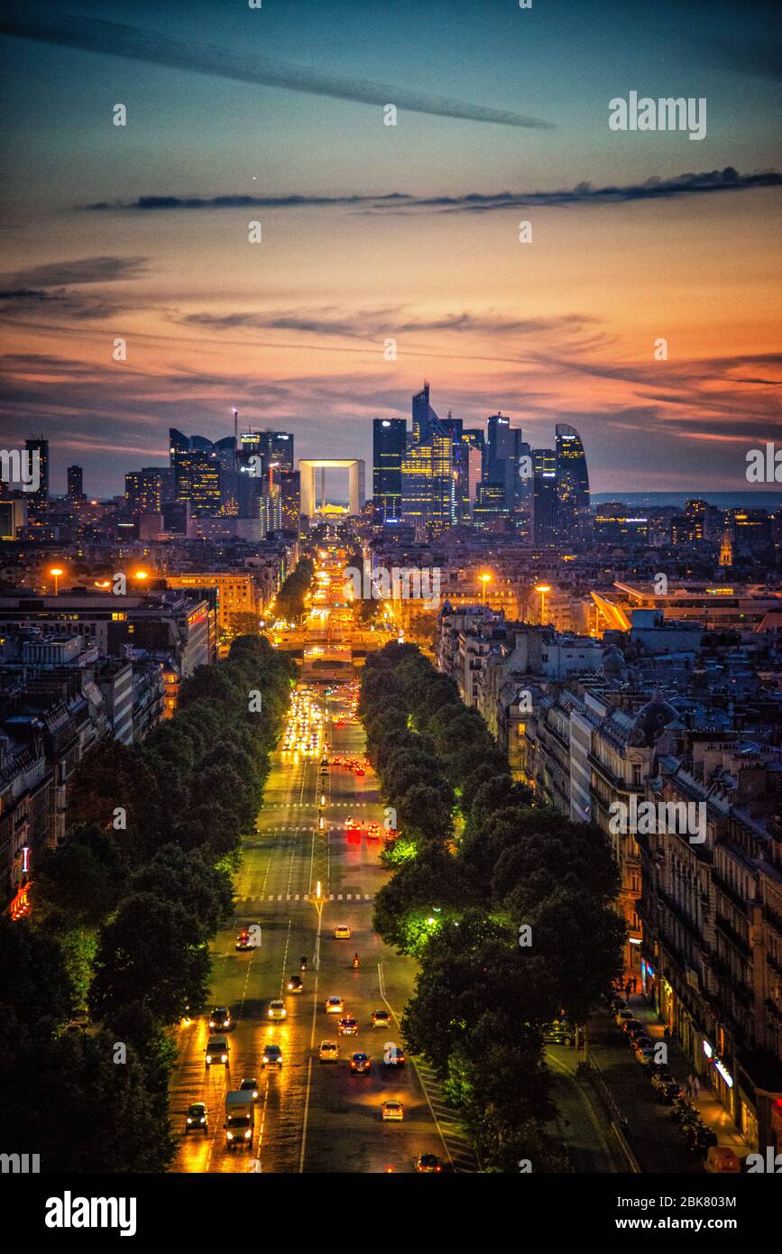Paris financial district hi-res stock photography and images - Alamy