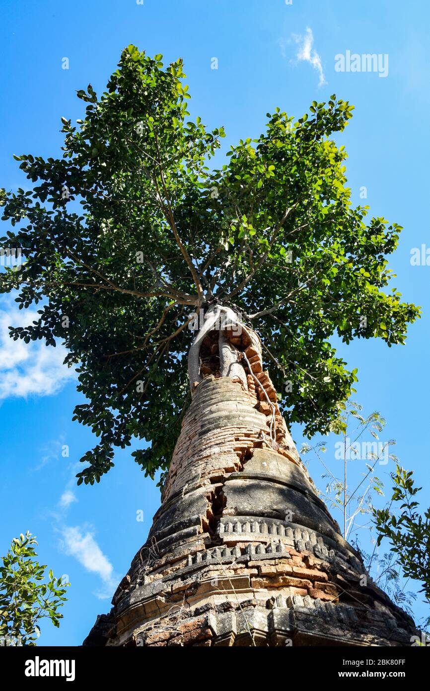 Shwe Indein Pagodas near Inle lake (Myanmar Stock Photo - Alamy