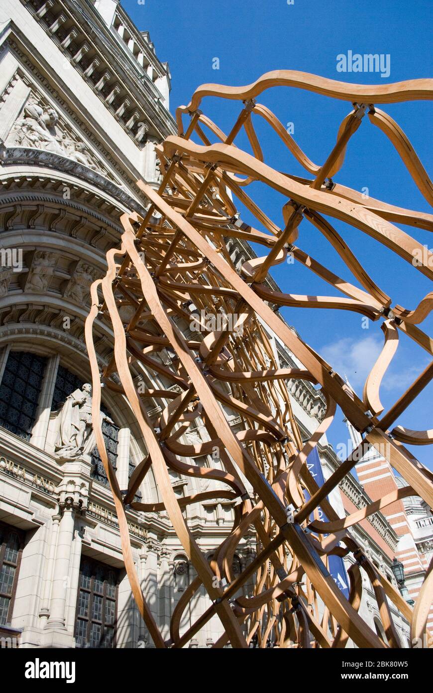 Timber Wave Structure London Festival of Architecture Victoria & Albert ...