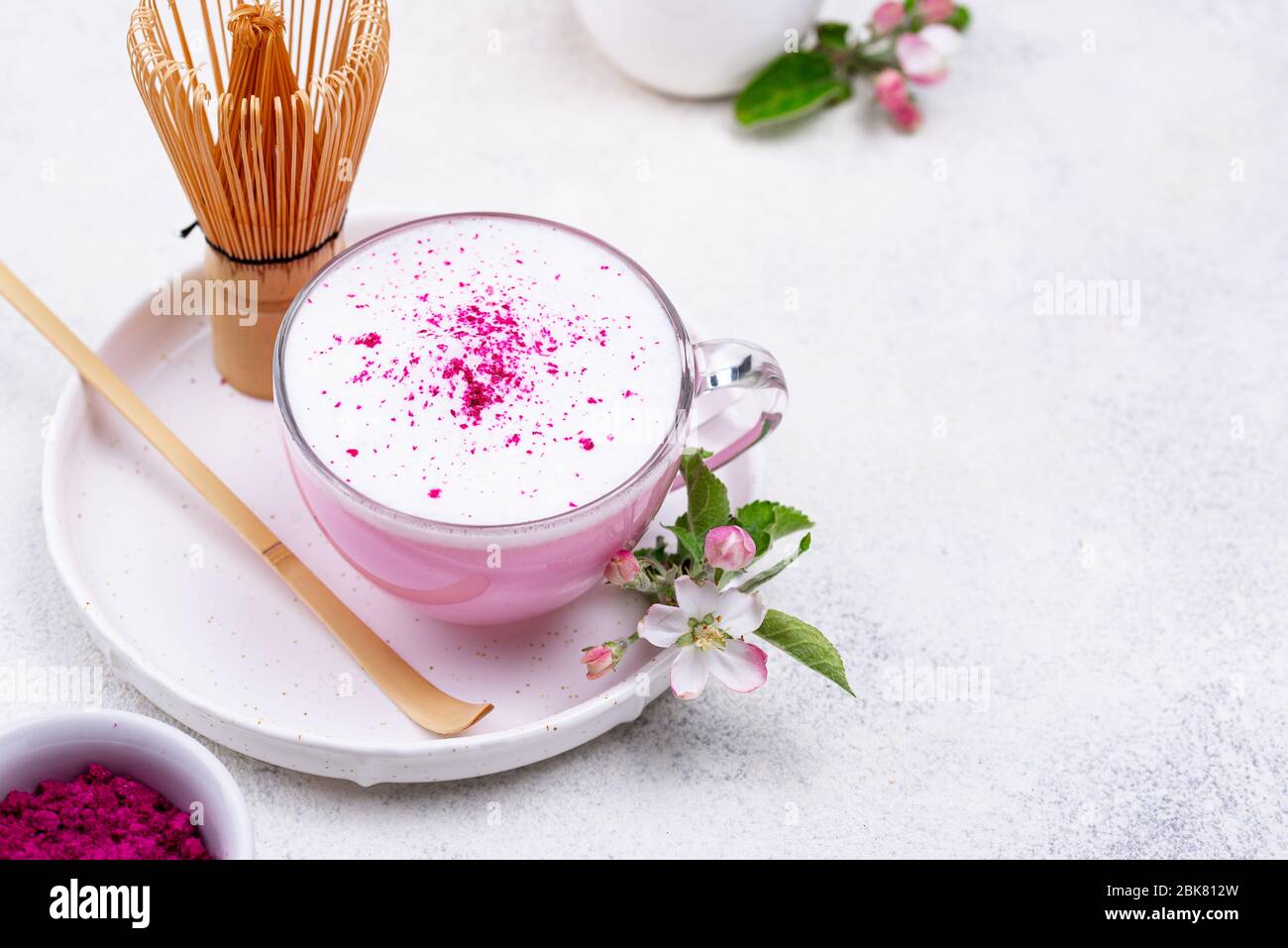 Pink matcha latte with milk Stock Photo - Alamy
