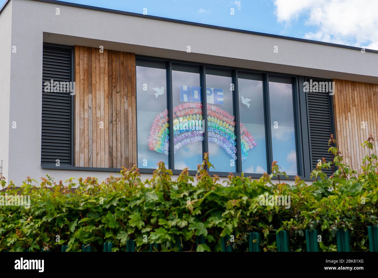 Slough, Berkshire, UK. 2nd May, 2020. A large rainbow and hope message ...