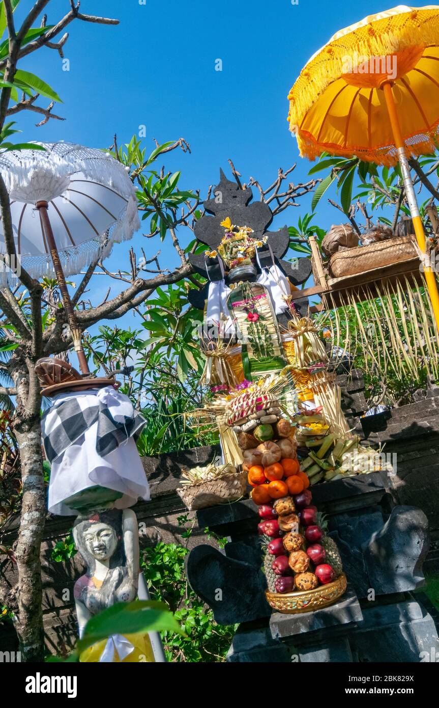 Shrine Legian Beach Bali Indonesia Stock Photo - Alamy
