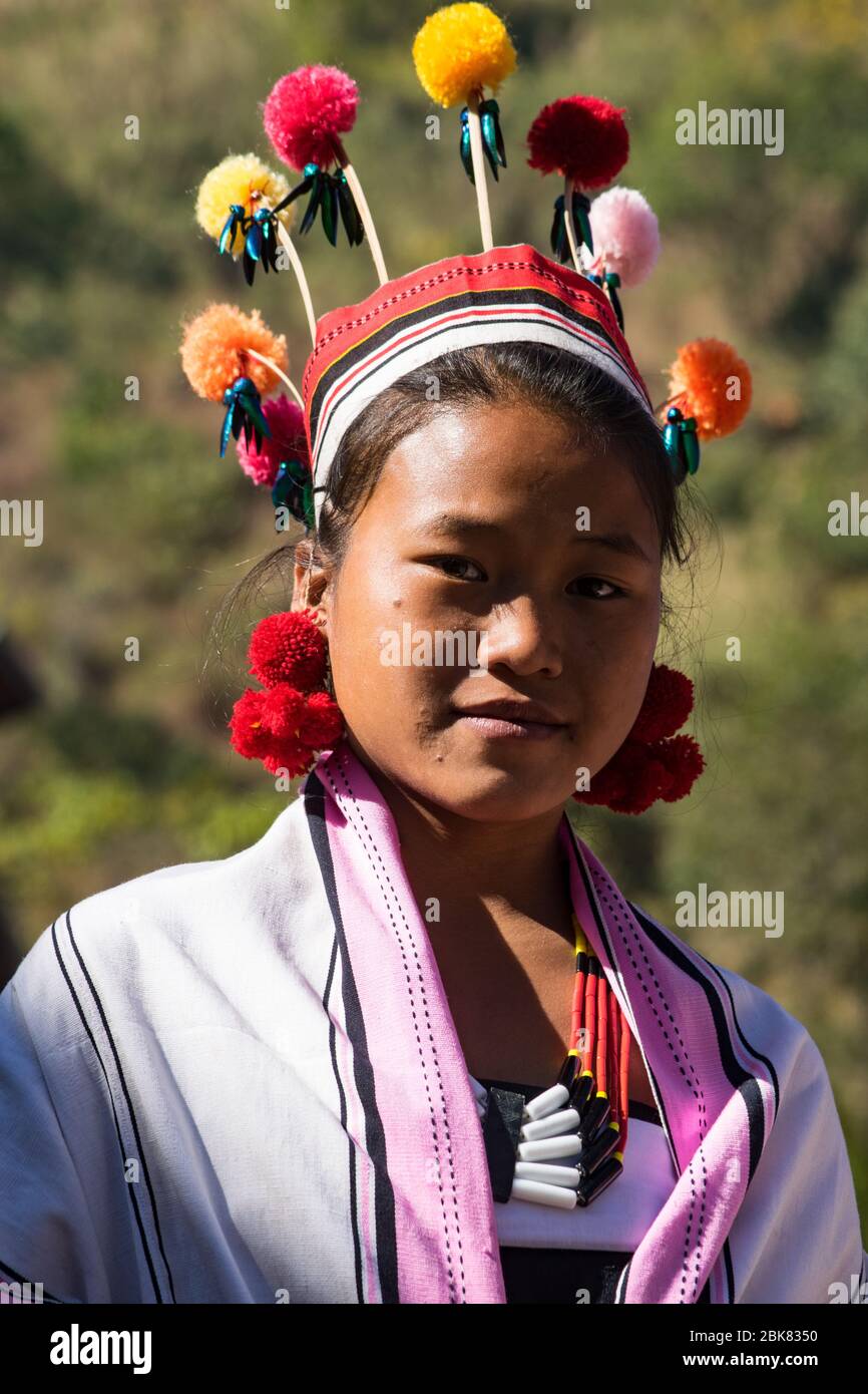 Naga woman in traditional clothing at Hornbill Festival Stock Photo - Alamy