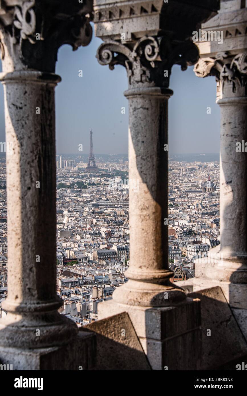 Paris skyline and Eiffel Tower from the domes of the Sacré Coeur basilica, Montmartre, Paris ...