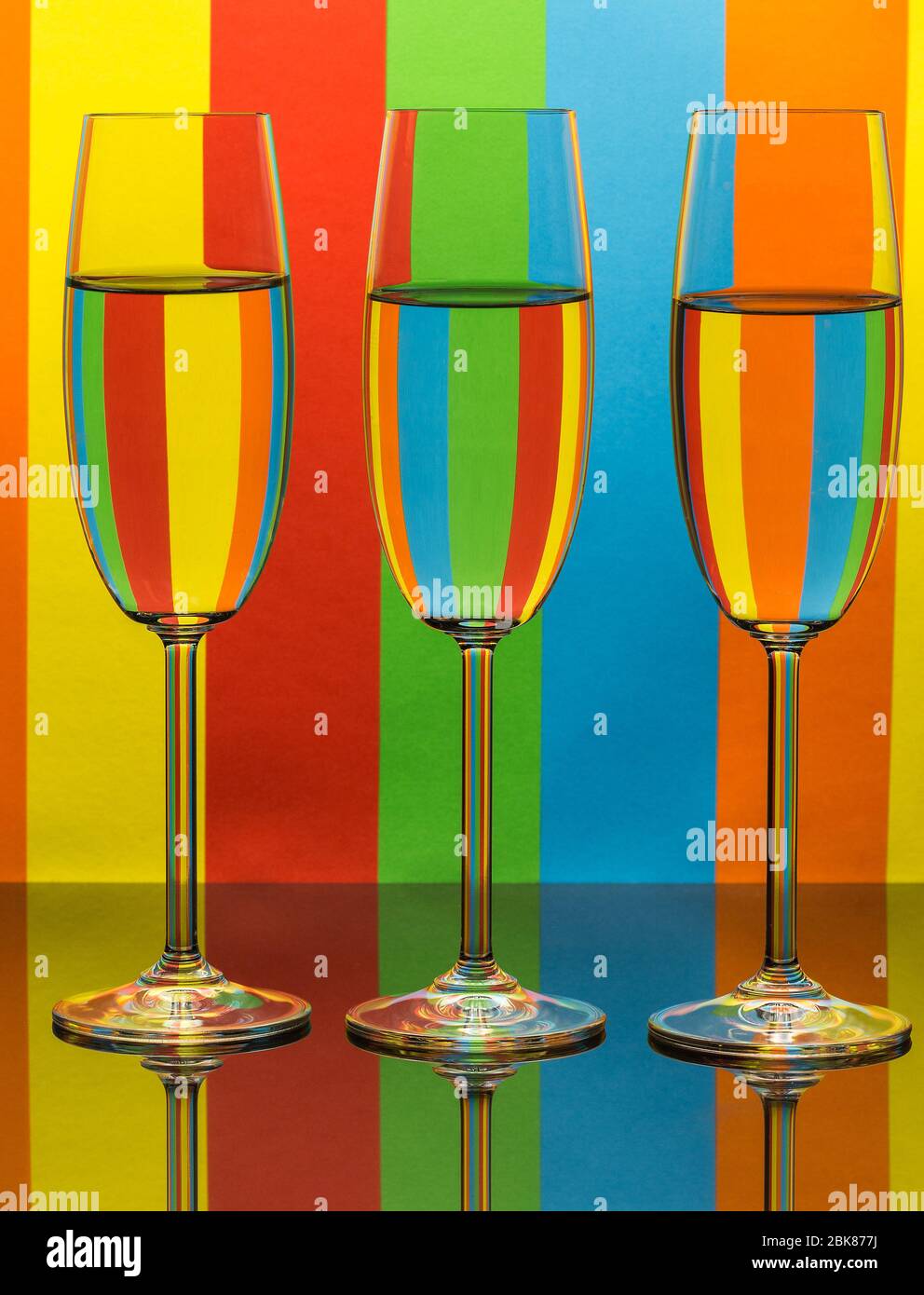 colored reflections in wine glass Stock Photo - Alamy