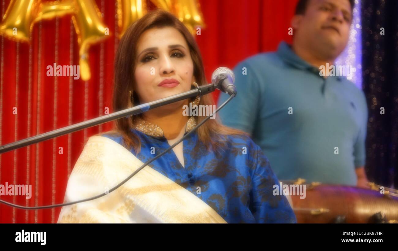 HUMERA CHANNA CONCERT Stock Photo - Alamy