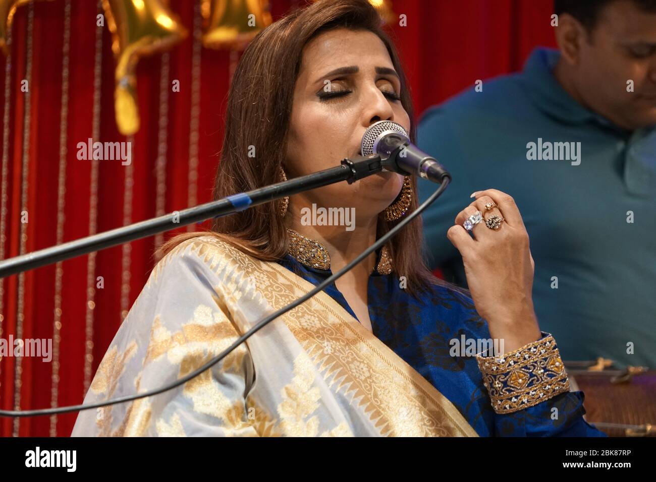 HUMERA CHANNA CONCERT Stock Photo - Alamy