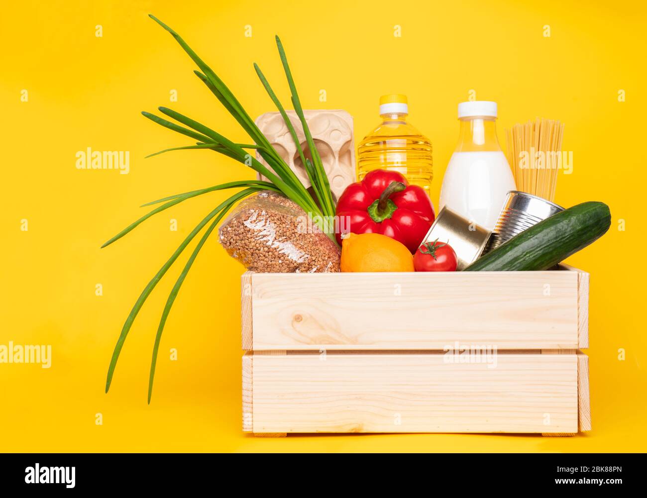 Yellow food box hi-res stock photography and images - Alamy