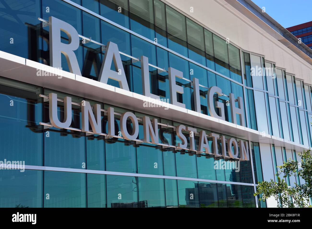 Empty amtrak station hi-res stock photography and images - Alamy