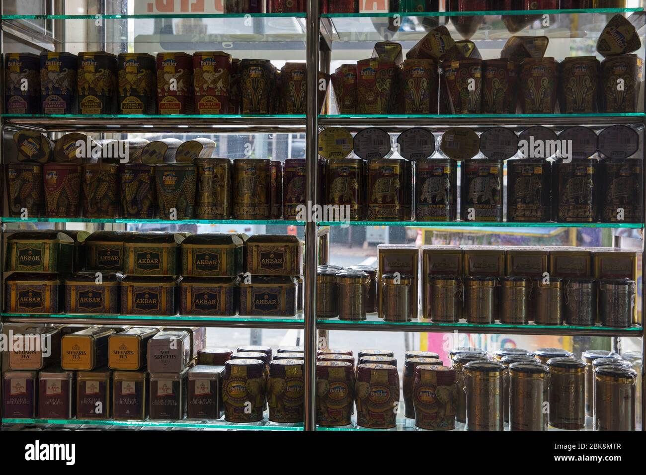 Sri lankan tea store hi-res stock photography and images - Alamy
