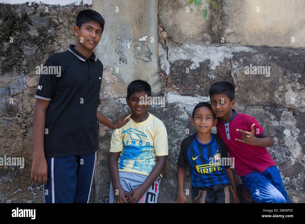 Lanka teenage hi-res stock photography and images - Alamy