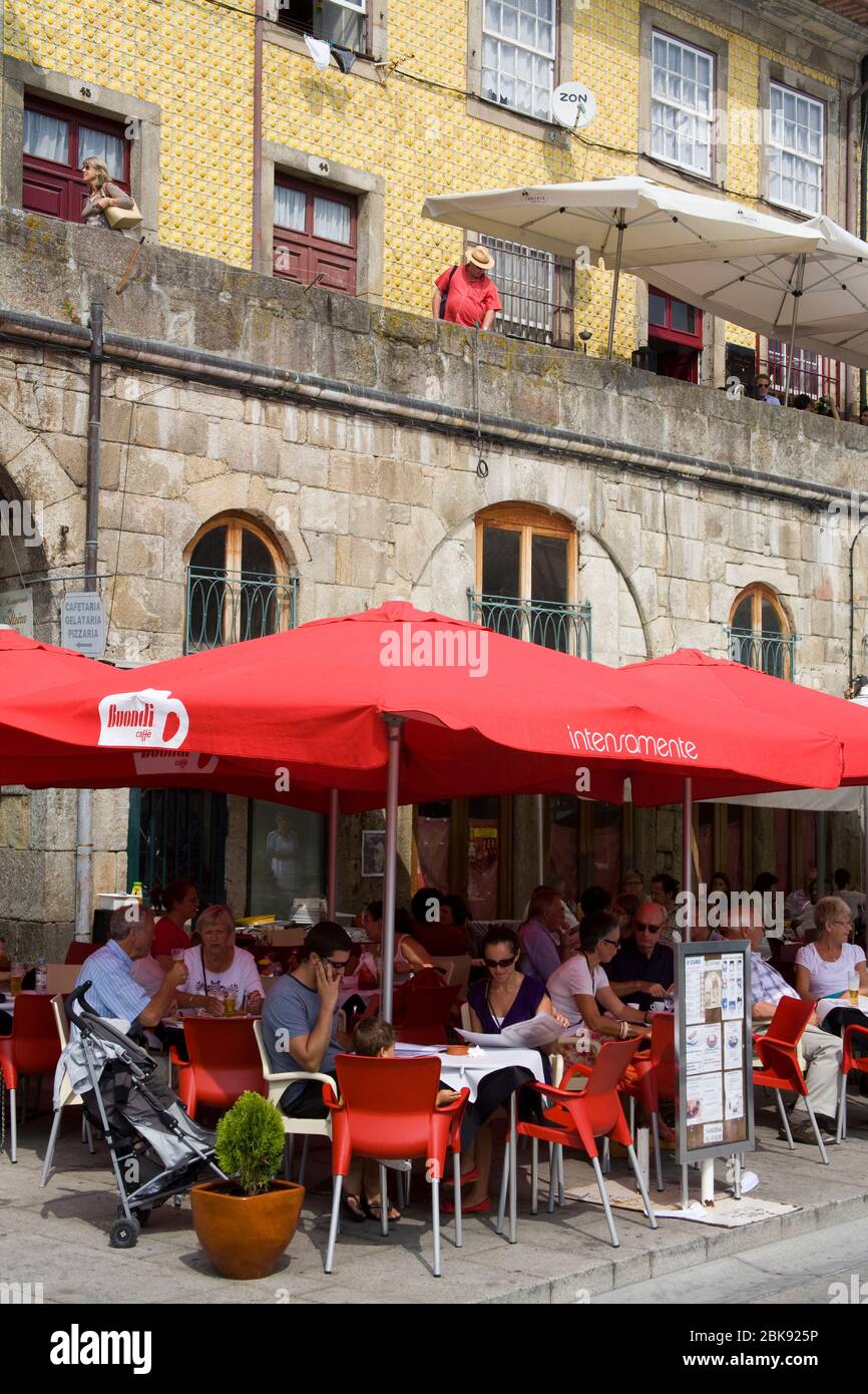 Portugal outdoor dining douro hi-res stock photography and images - Alamy