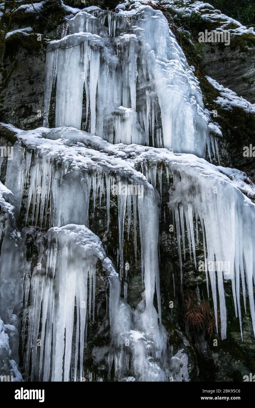 Icicle on a rock face hi-res stock photography and images - Alamy