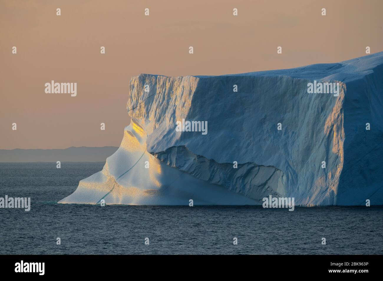 Golden hour greenland hi-res stock photography and images - Alamy