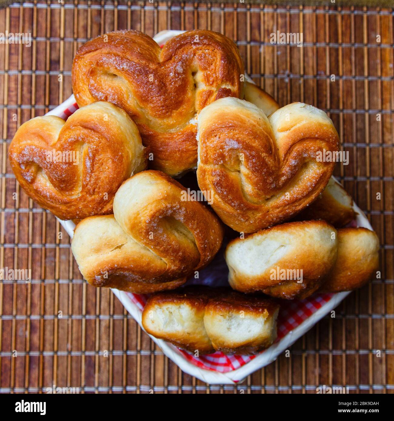 Fresh homemade buns on the bamboo tray, top view, square frame Stock ...