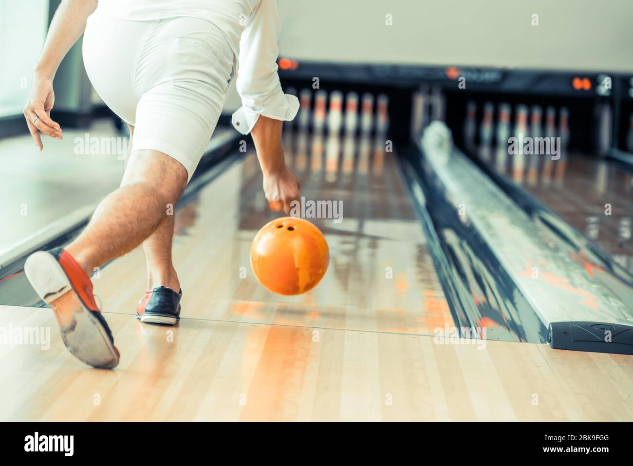 Bowlings hi-res stock photography and images - Alamy