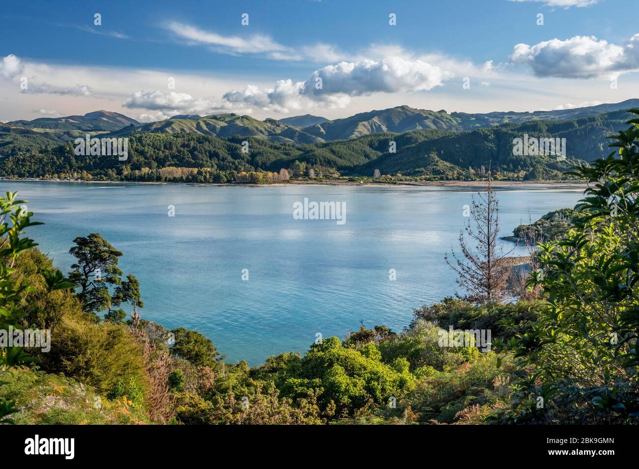 Mountain range behind Torrent Bay, Abel Tasman Coastal Track, Abel ...