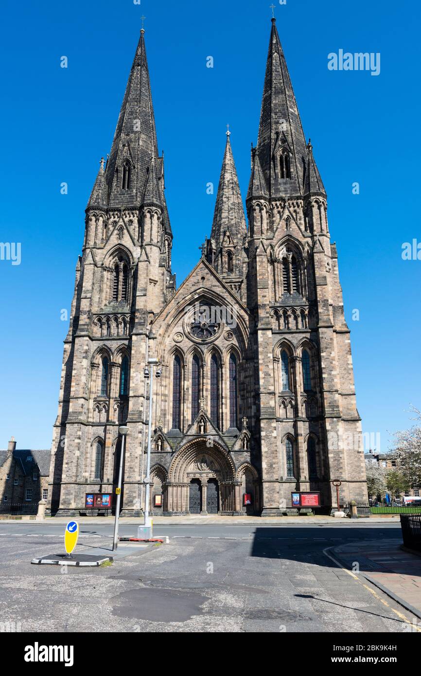 St mary’s cathedral edinburgh hi-res stock photography and images - Alamy