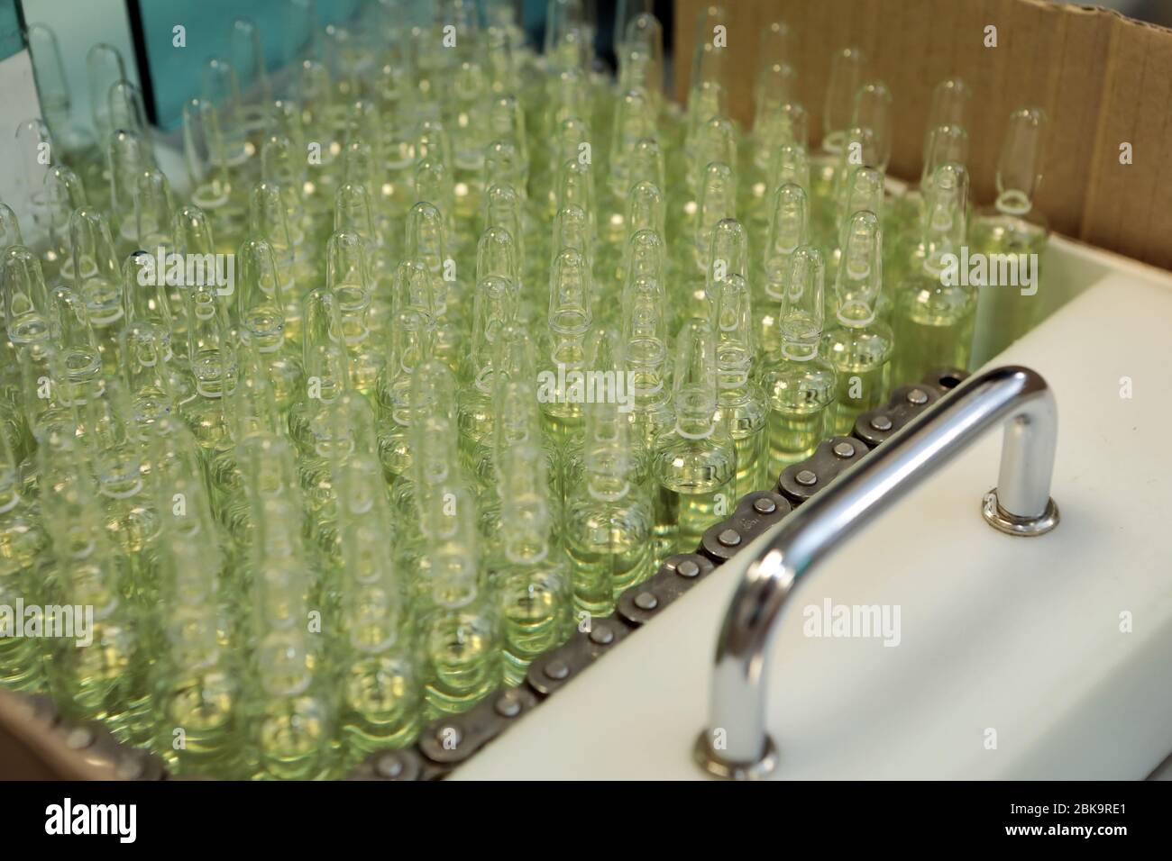 Pharmacy dispensing machine hi-res stock photography and images - Alamy