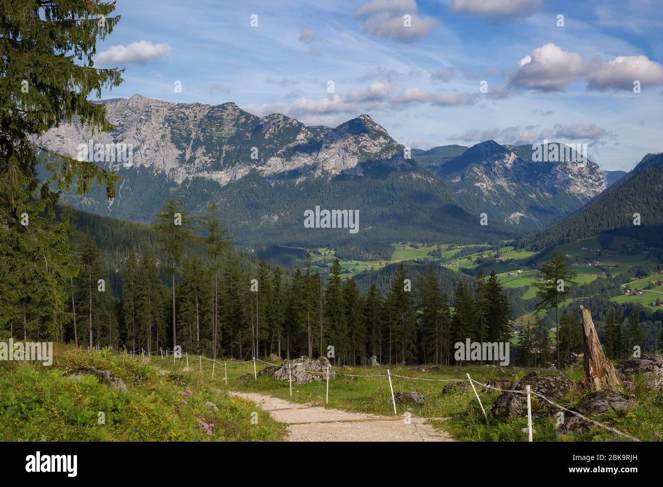 Berchtesgaden national park hiking hi-res stock photography and images ...