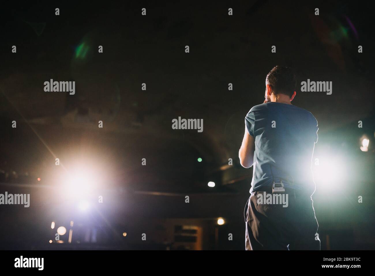 Concert singer silhouette from behind hi-res stock photography and ...