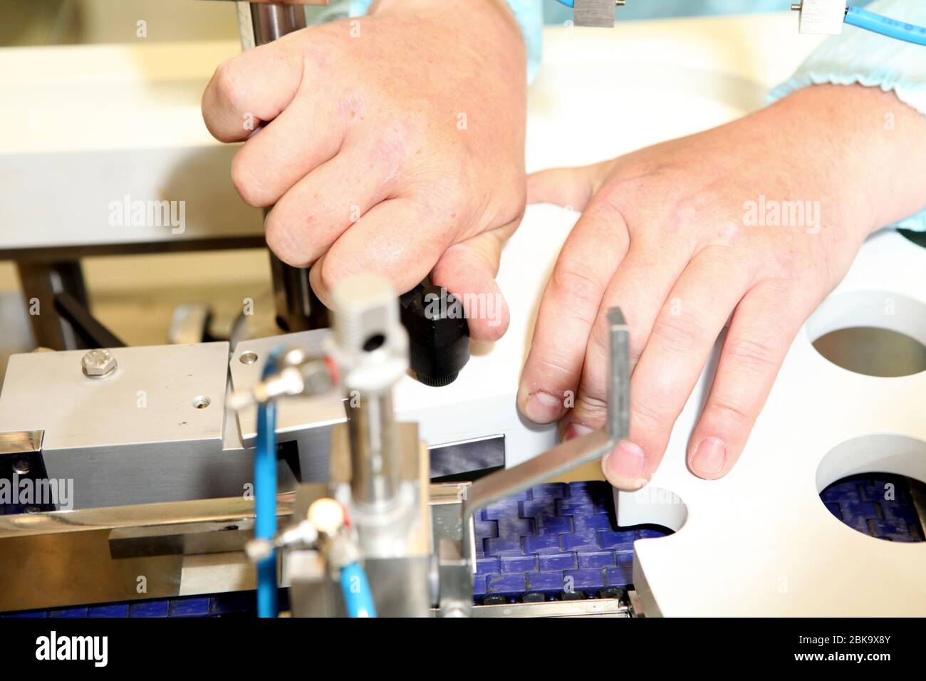 Repair and adjustment of medical equipment. Validation of the machine ...