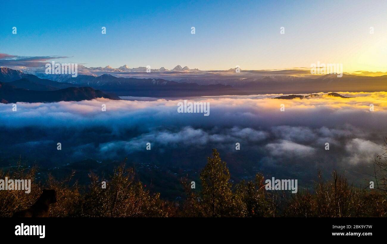 Morning sunrise view fogs hi-res stock photography and images - Alamy